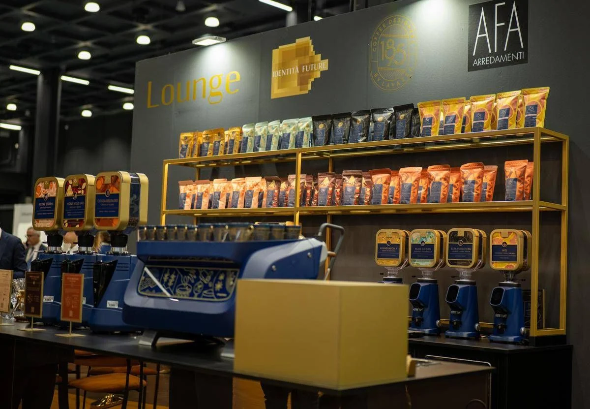 Lavazza, a Identità Milano 2026 ﻿la proposta di 1895 Coffee Designers ...